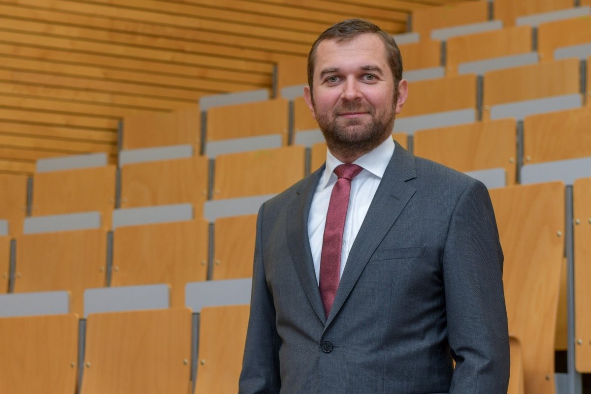 Dr. Wolfgang Ramsteck zum Kanzler der TU Ilmenau gewählt