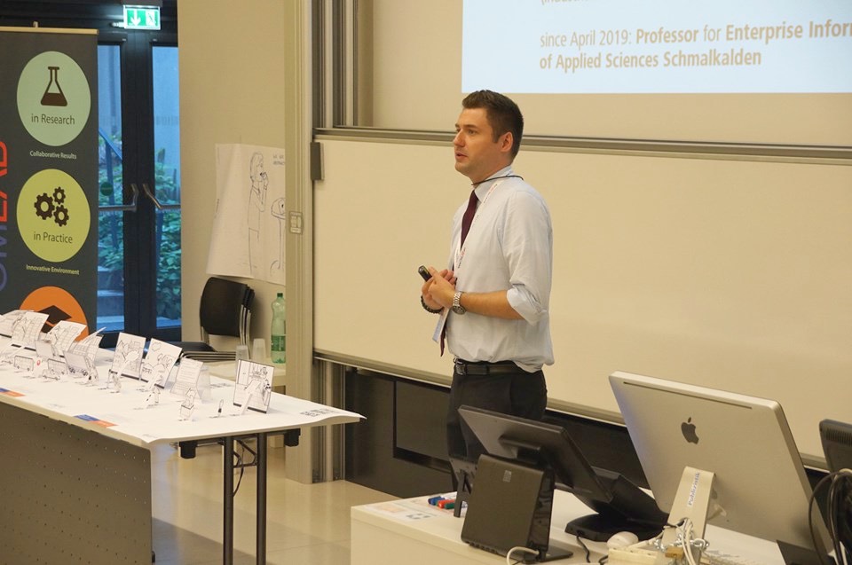 Prof. Dr. Florian Johannsen auf der NEMO Summer School in Wien