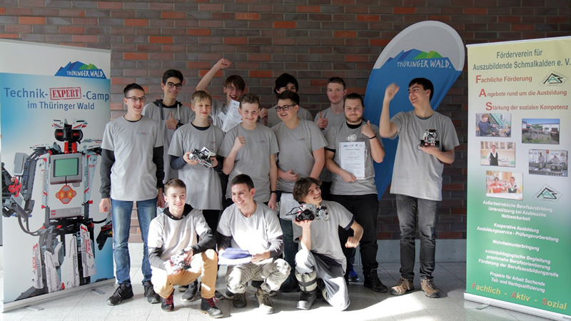 Start des ersten Technik-Expert-Camps