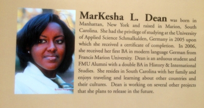 Ehemalige amerikanische Gaststudentin als erfolgreiche Autorin